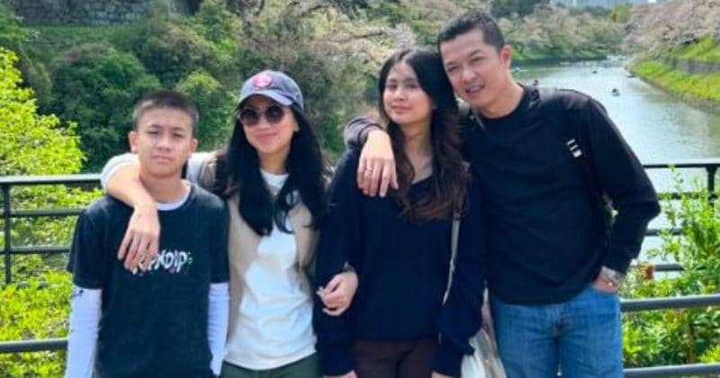 7 Fakta Keluarga Taufik Hidayat, Dulu Papanya Petani Sayur | Popmama.com